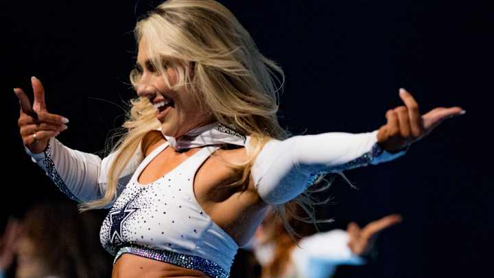 Meet Kleine Powell: Star of Dallas Cowboys Cheerleader Netflix doc - 24 ...