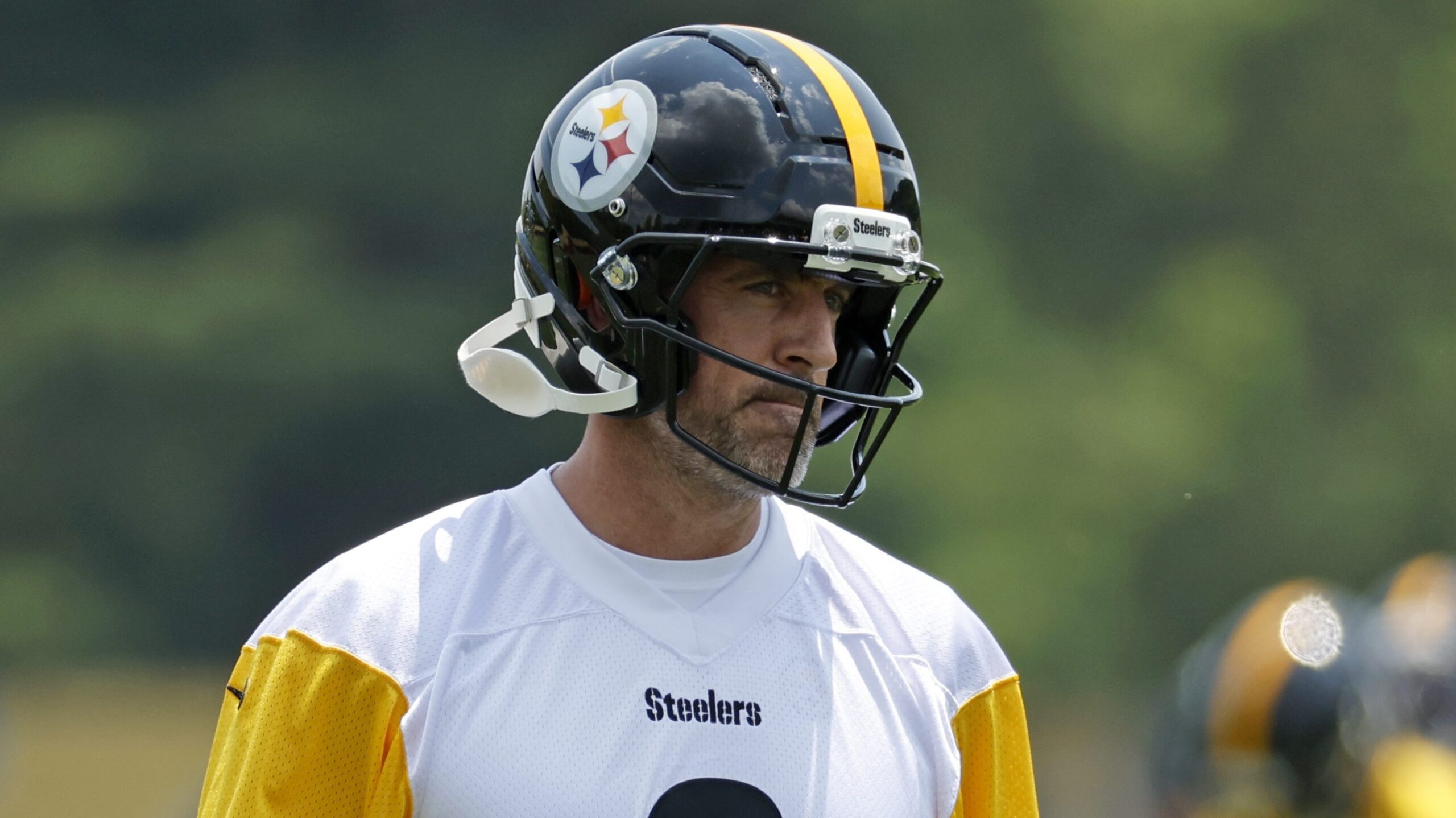 BREAKING: Steelers eye shocking reрlаcement move for Aаron Rodgers ...